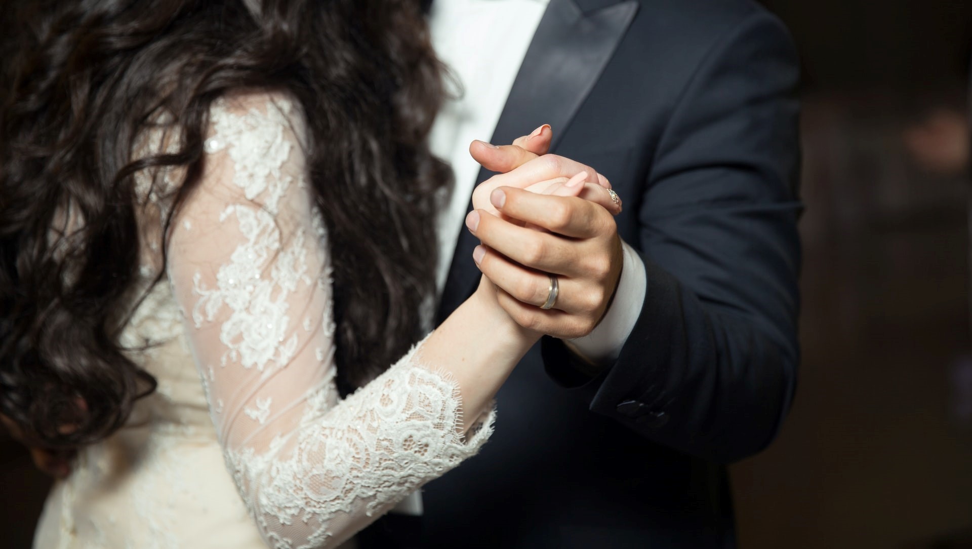 10 Best Fairy Tale Tropes and Why I Love Them - SWW