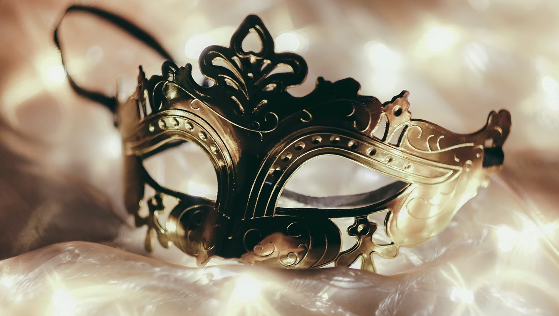 10 Best Fairy Tale Tropes and Why I Love Them - SWW