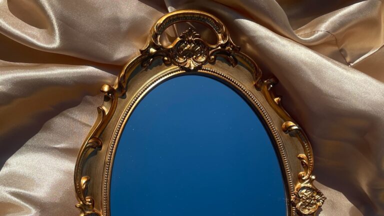 Magic Mirrors in Fairy Tales: A Reflection on a Timeless Symbol - SWW